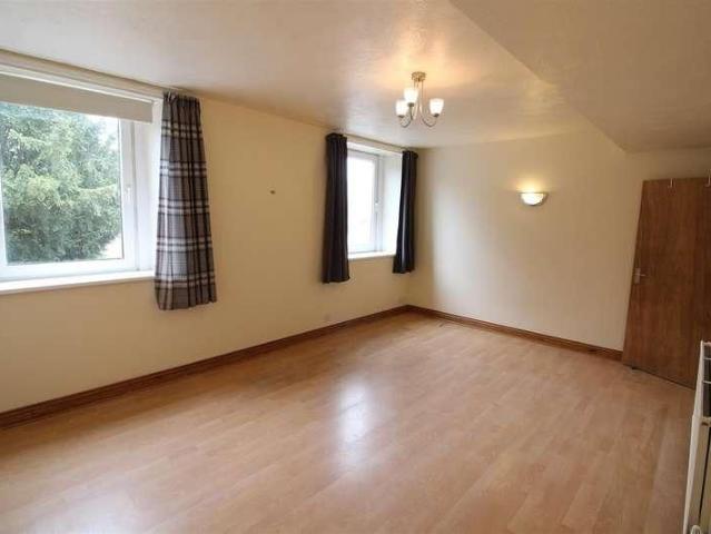 High Street, Clayton West, Huddersfield, HD8