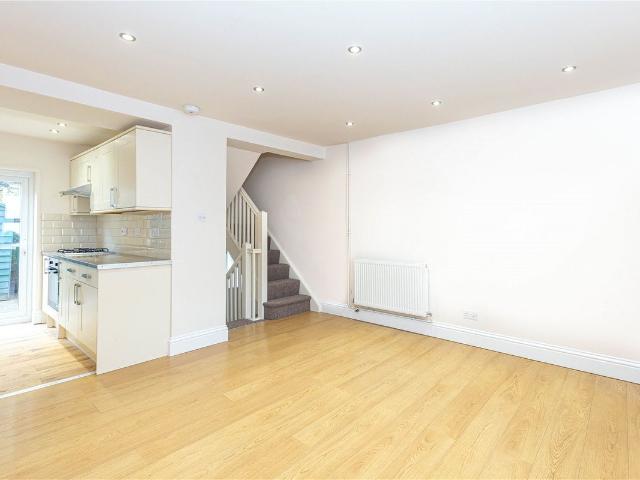 High Street, Clifton, Bristol BS8, 2 bed terraced house to rent, £1,800 pcm | PrimeLocation