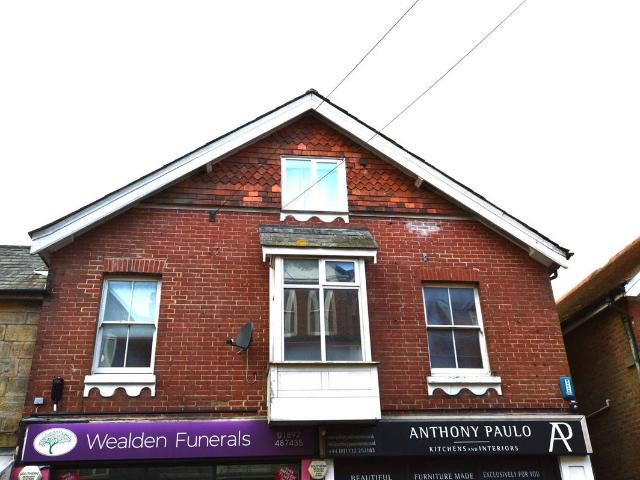 High Street, Crowborough TN6, 2 bed property to rent, £1,200 pcm | PrimeLocation