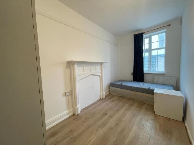 High Street, Croydon CR0, Room to rent, £650 pcm | PrimeLocation
