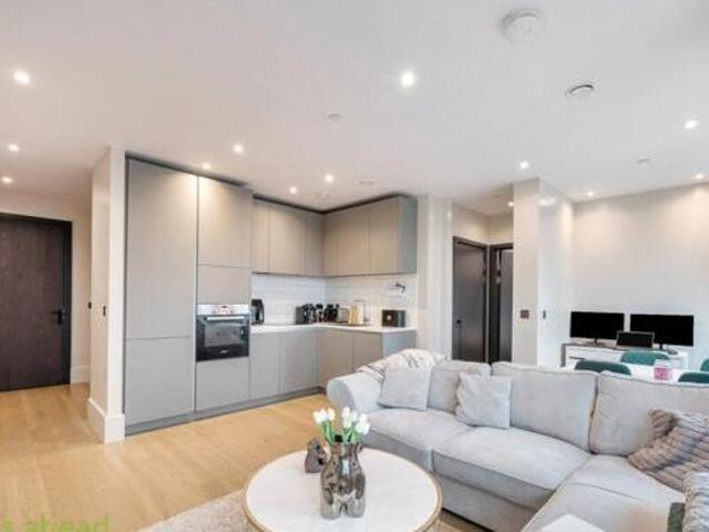 High Street, Croydon, 1 Bedroom Apartment