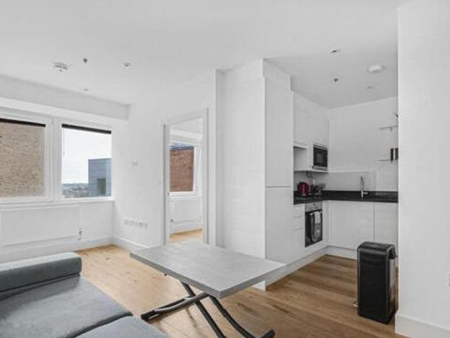 High Street, Croydon, 1 Bedroom Apartment
