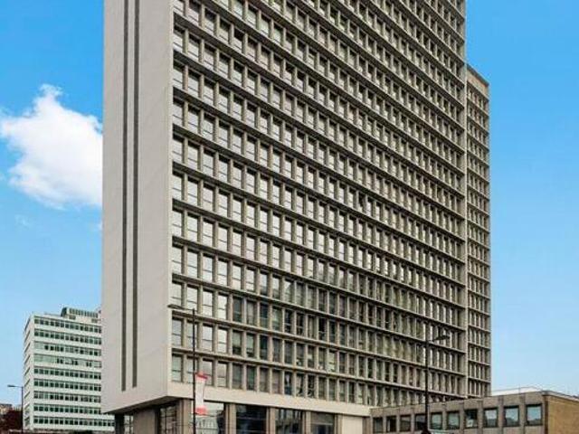 High Street, Croydon, 2 Bedroom Flat