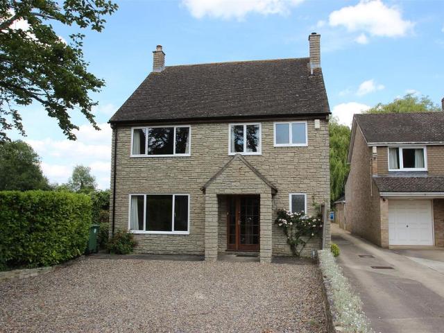 High Street, Cumnor, Oxfordshire 3 bed house to rent £1,850 pcm £427 pw