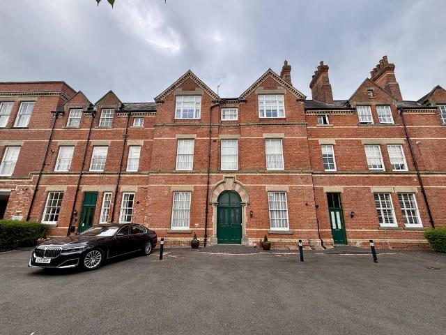 High Street, Derby, DE65 2 bed apartment to rent £1,000 pcm £231 pw