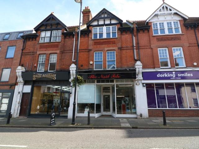 High Street, Dorking 1 bed apartment to rent £1,150 pcm £265 pw