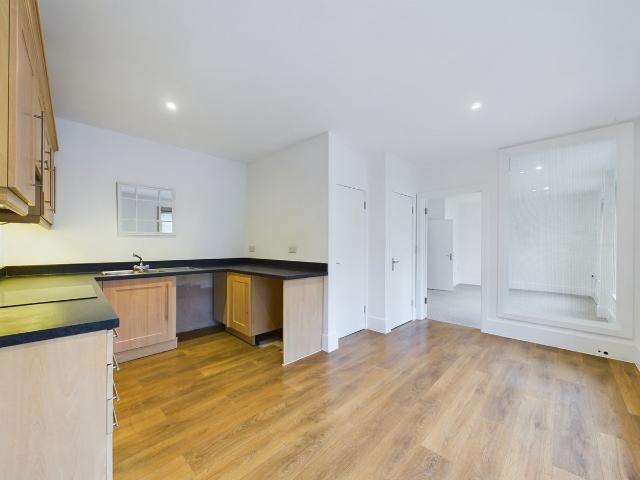 High Street, Downham Market, Downham Market PE38, 2 bed flat to rent, £700 pcm | PrimeLocation