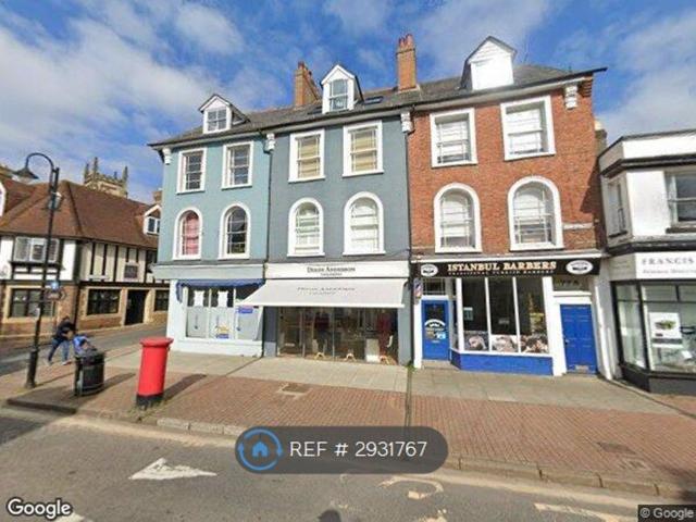 High Street, East Grinstead RH19, 1 bed flat to rent, £1,250 pcm | PrimeLocation