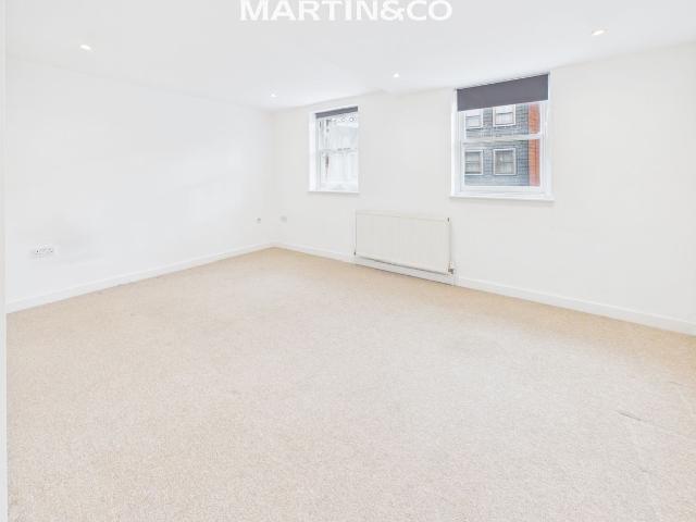 High Street, Egham TW20, 2 bed flat to rent, £1,500 pcm | PrimeLocation