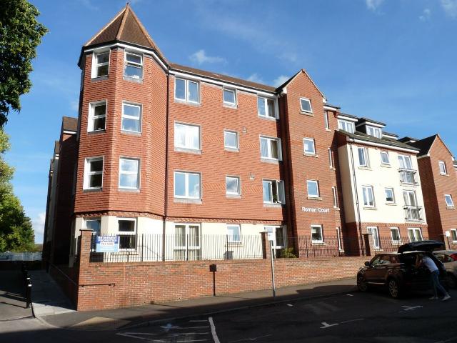 High Street, Edenbridge TN8, 1 bed property to rent, £1,400 pcm | PrimeLocation