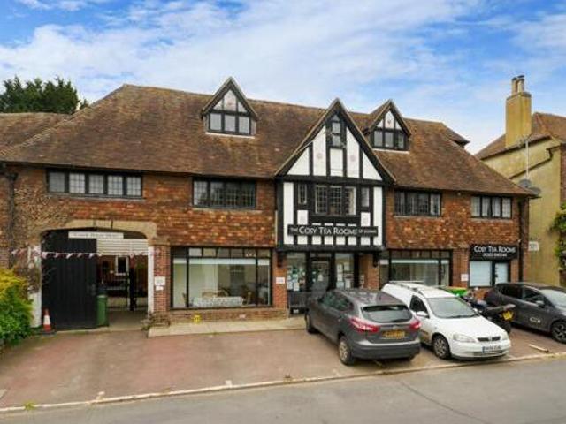 High Street, Elham, 2 Bedroom Flat