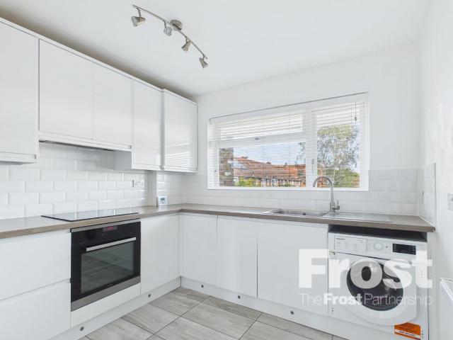 High Street, Feltham TW13, 2 bed flat to rent, £1,675 pcm | PrimeLocation