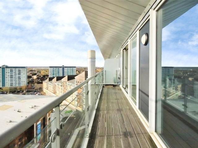 High Street, Feltham TW13, 2 bed flat to rent, £1,750 pcm | PrimeLocation