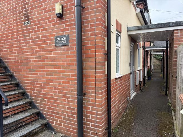 High Street, Gillingham SP8, 1 bed flat to rent, £750 pcm | PrimeLocation