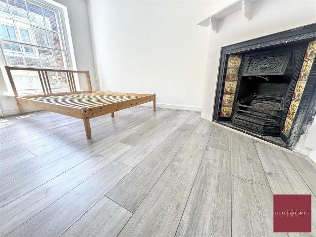 High Street, Gravesend DA11, Room to rent, £670 pcm | PrimeLocation