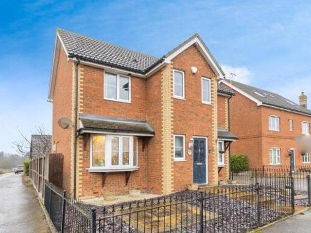 High Street, Greenfield, 3 Bedroom Detached