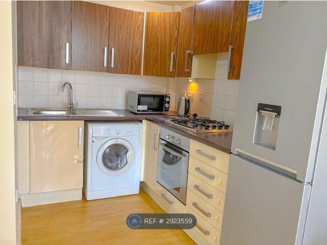 High Street, Harrow HA3, 1 bed flat to rent, £1,455 pcm | PrimeLocation