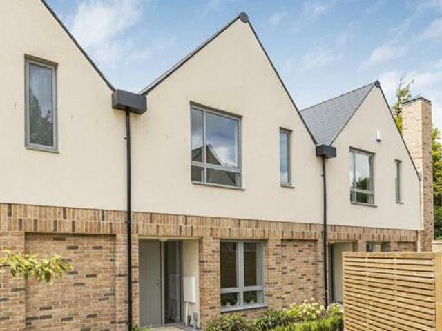 High Street, Harston, 3 Bedroom End
