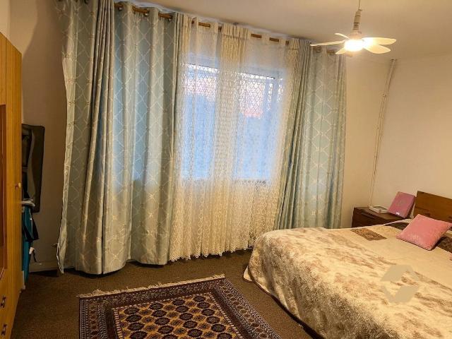 High Street, Hayes UB3, 2 bed flat to rent, £1,750 pcm | PrimeLocation