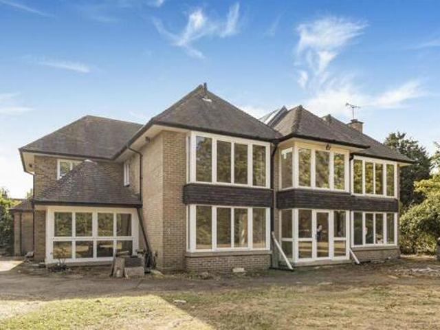 High Street, Hemingford Abbots, 4 Bedroom Detached