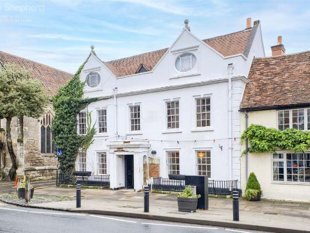 High Street, Henley In Arden, Warwickshire B95, 3 bed flat to rent, £1,600 pcm | PrimeLocation