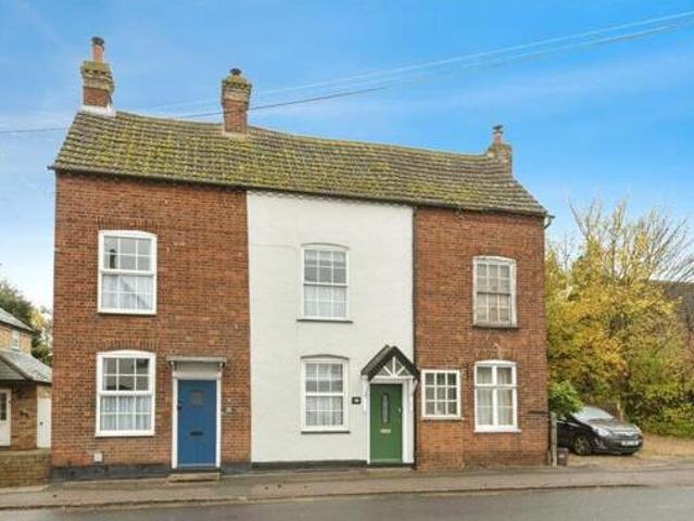 High Street, Henlow, 2 Bedroom Terraced