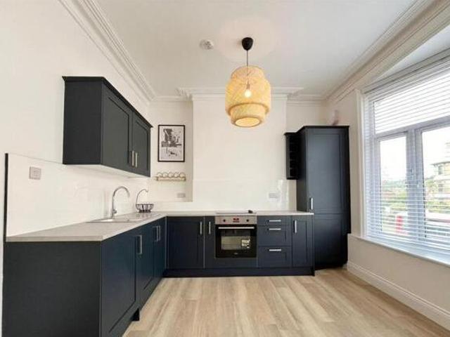 High Street, Hornsey, 1 Bedroom Flat