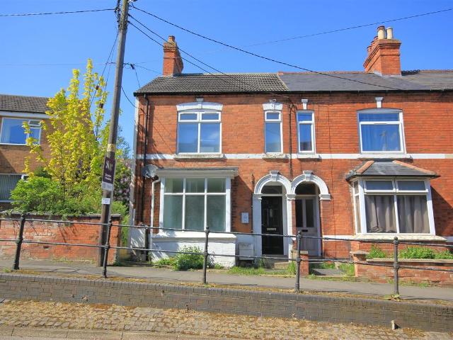 High Street, Irthlingborough, Wellingborough NN9, 2 bed flat to rent, £800 pcm | PrimeLocation