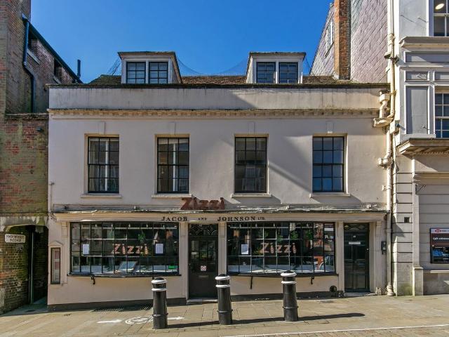High Street, Jacob & Johnson House SO23, 2 bed flat to rent, £1,450 pcm | PrimeLocation