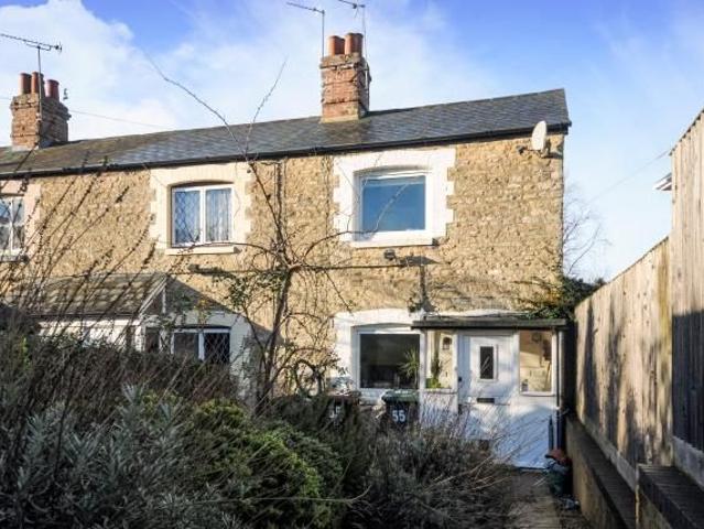 High Street, Kidlington, Oxfordshire OX5, 1 bed end terrace house to rent, £1,350 pcm | PrimeLocation