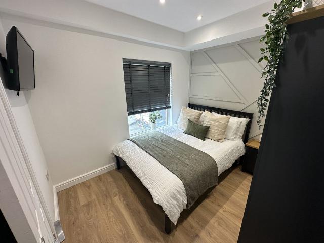 High Street, Leicester LE9, Room to rent, £550 pcm | PrimeLocation