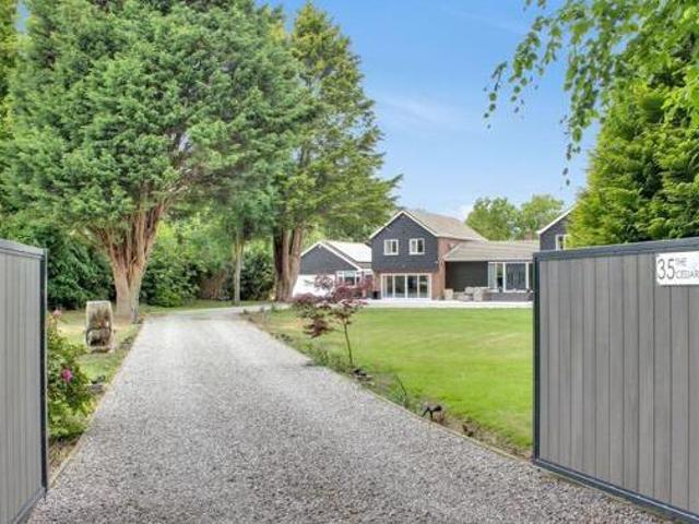 High Street, Long Sutton, 5 Bedroom Detached