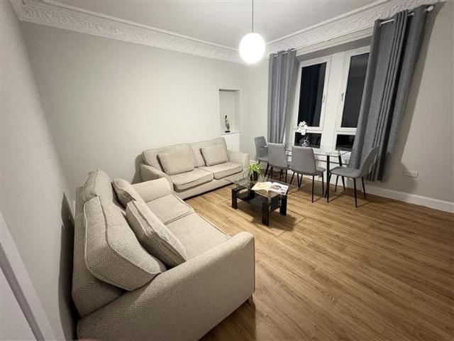 High Street, Lochee, Dundee DD2, 1 bed flat to rent, £550 pcm | PrimeLocation