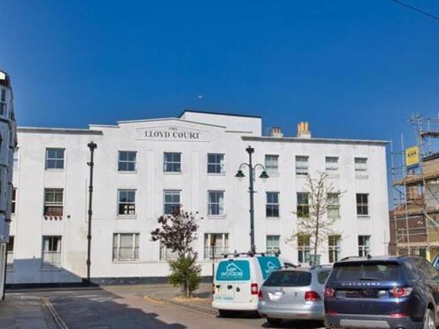 High Street, Lloyd Court, Deal, 1 Bedroom Flat