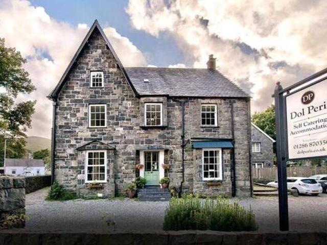 High Street, Llanberis, 10 Bedroom Detached