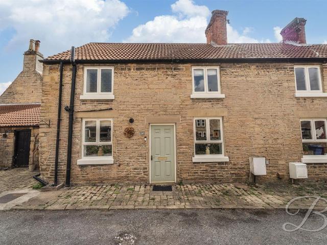 High Street, Mansfield Woodhouse, Mansfield NG19, 3 bed cottage to rent, £950 pcm | PrimeLocation