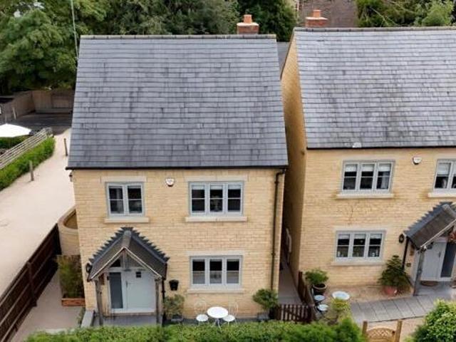 High Street, Milton under wychwood, 3 Bedroom Detached
