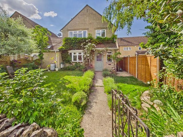High Street, Milton Under Wychwood OX7, 3 bed detached house to rent, £2,000 pcm | PrimeLocation