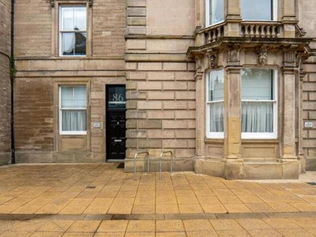 High Street, Nairn, 2 Bedroom Flat