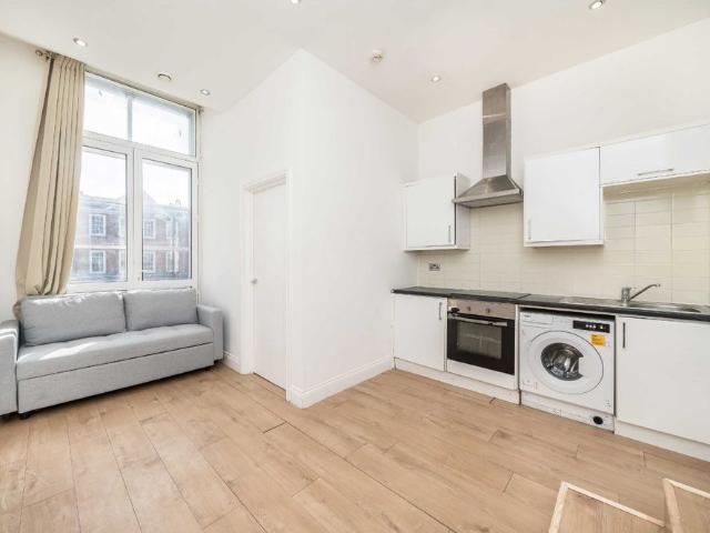 High Street, New Malden, KT3, London