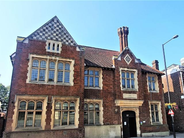 High Street North, Dunstable LU6, Studio to rent, £820 pcm | PrimeLocation