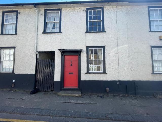 High Street, Ongar CM5, 2 bed terraced house to rent, £1,500 pcm | PrimeLocation