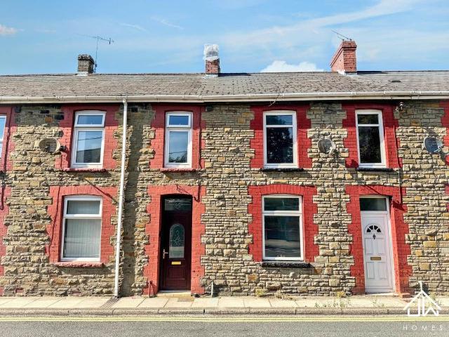 High Street, Penwtynmawr NP11, 2 bed property to rent, £875 pcm | PrimeLocation