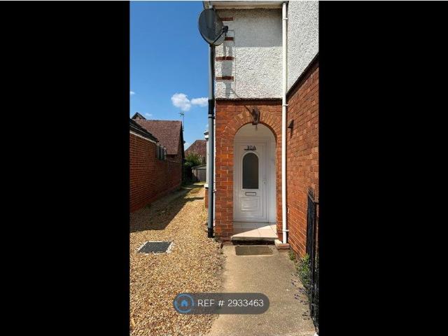 High Street, Peterborough PE6, 4 bed flat to rent, £1,350 pcm | PrimeLocation