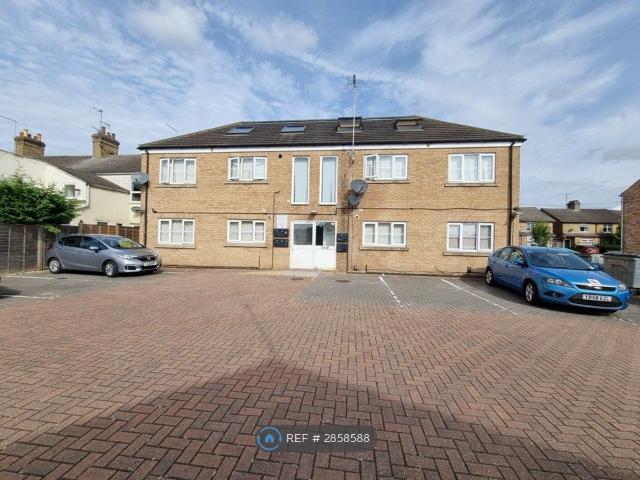 High Street, Peterborough PE2, 2 bed flat to rent, £850 pcm | PrimeLocation