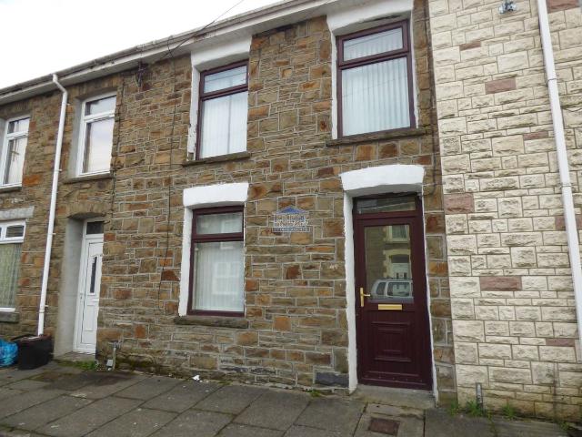 High Street, Pontycymer, Bridgend. CF32, 2 bed terraced house to rent, £645 pcm | PrimeLocation