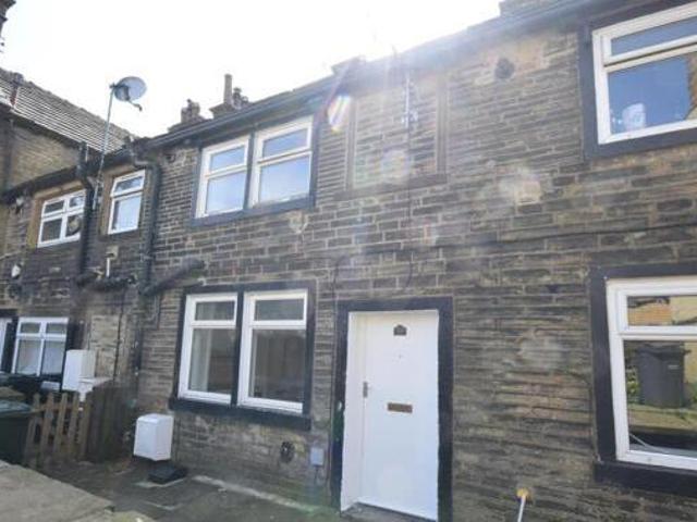 High Street, Queensbury, 1 Bedroom Terraced