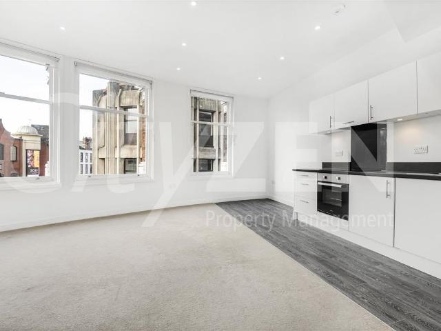 High Street, Reading RG1, 2 bed flat to rent, £1,452 pcm | PrimeLocation