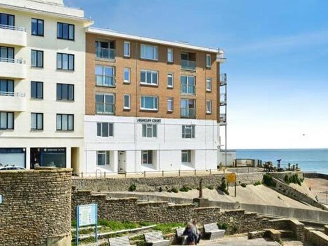 High Street, Rottingdean, Studio Flat For