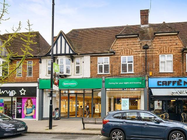 High Street, Ruislip HA4, 2 bed flat to rent, £1,800 pcm | PrimeLocation